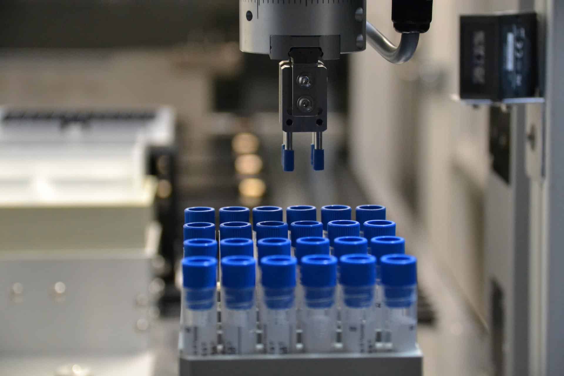 Xpert Automation - 30 ans d'expérience en robotique de laboratoire